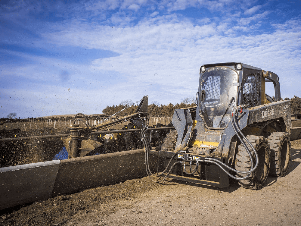 Maxx Feed Bunk Sweepers for Skid Steers | Maize, KS