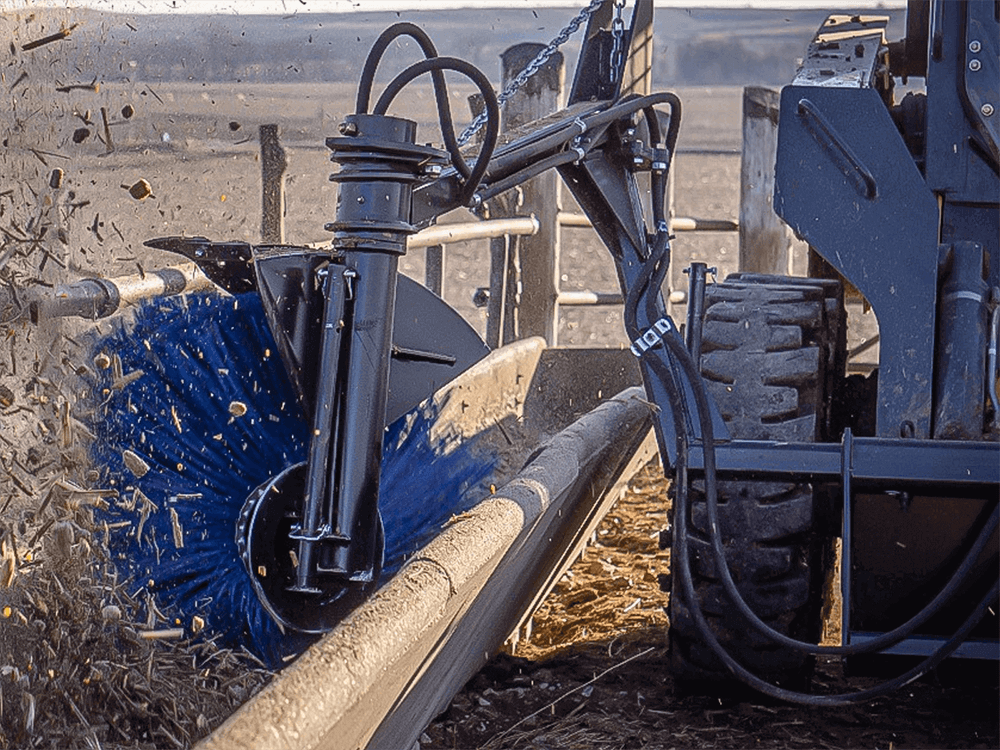 Maxx Feed Bunk Sweepers for Skid Steers | Maize, KS